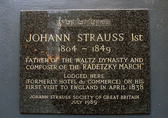 Radetzky-Marsch: Warum beim Marsch geklatscht wird | WRO